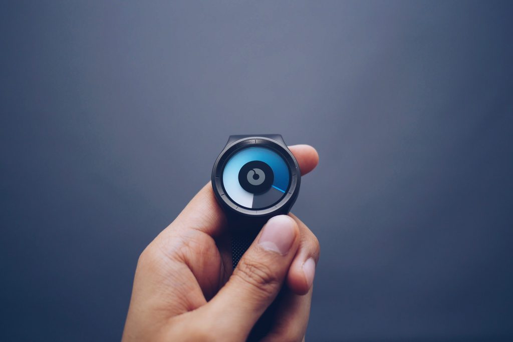 How a Fitness Tracker Can Help Optimize Your Workouts | Deprolabs